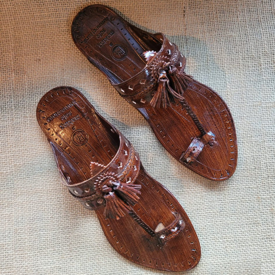 Buy Kolhapuri Juti Online in India at Best Prices - Irasoles – irasoles